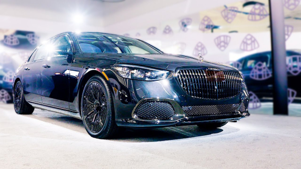 Mercedes-Maybach S-CLASS NIGHT SERIES (2023) Manufaktur ...